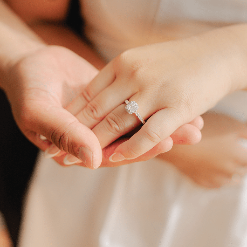 Live Proposal - Fine Jewellery and Argyle Pink Diamond Specialists